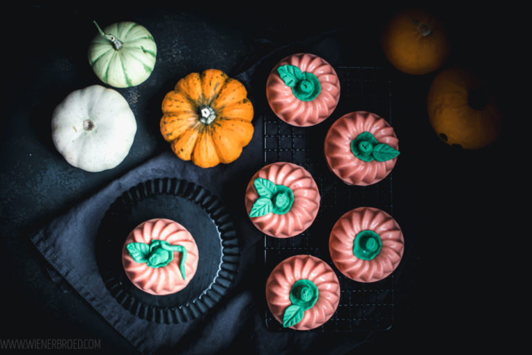 Rezept für Kürbis-Gugelhupf | Boo, boo, booooo, jetzt wird's schaurig ...